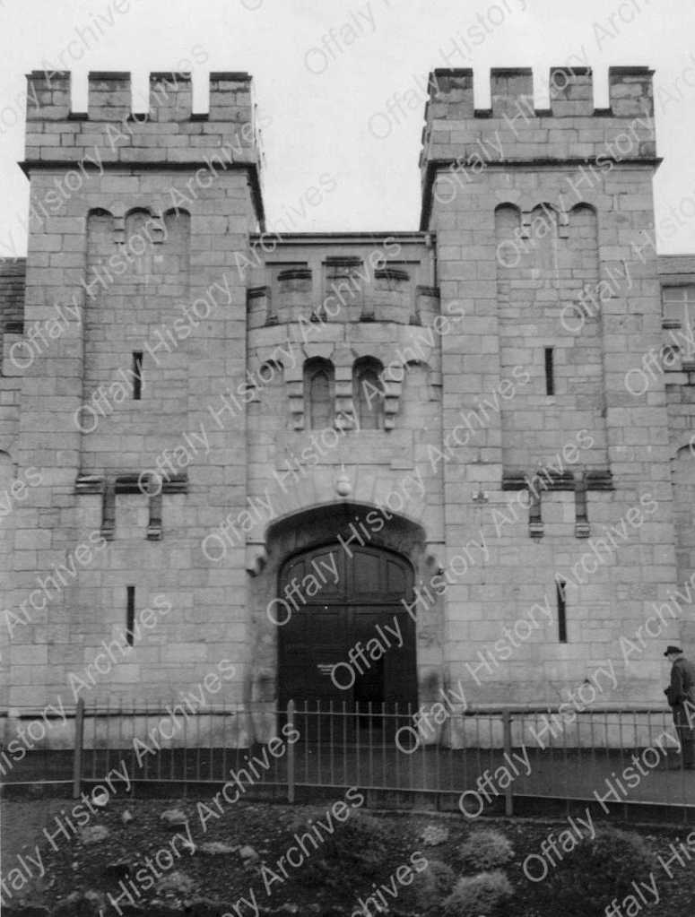 Tullamore jail: 1830-1924 the early years to the end of public ...