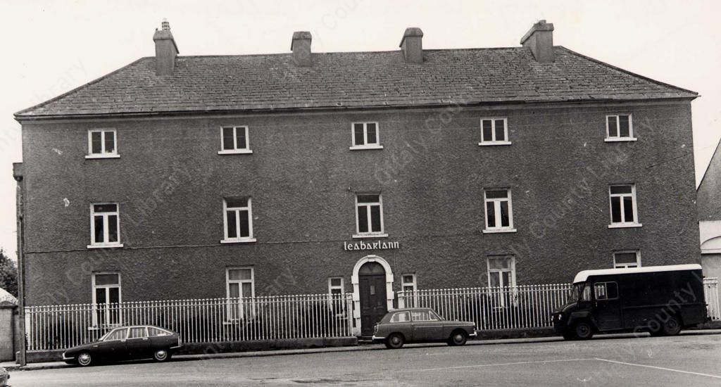 Marking the opening of the first public library in Tullamore: May 1921 ...